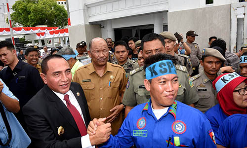 Gubernur Edy Rahmayadi Sosok Pemimpin Yang Akrab dengan Pengunjuk Rasa ...